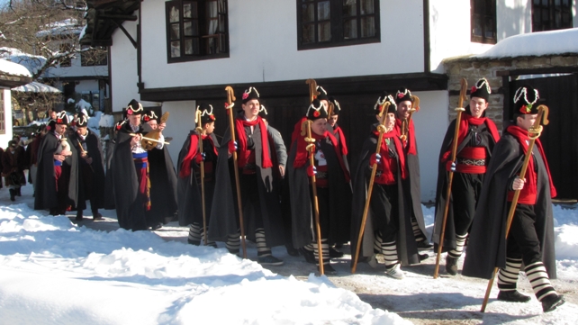 Коледари ще наричат за здраве и късмет гостите в Боженци | Gabrovo News