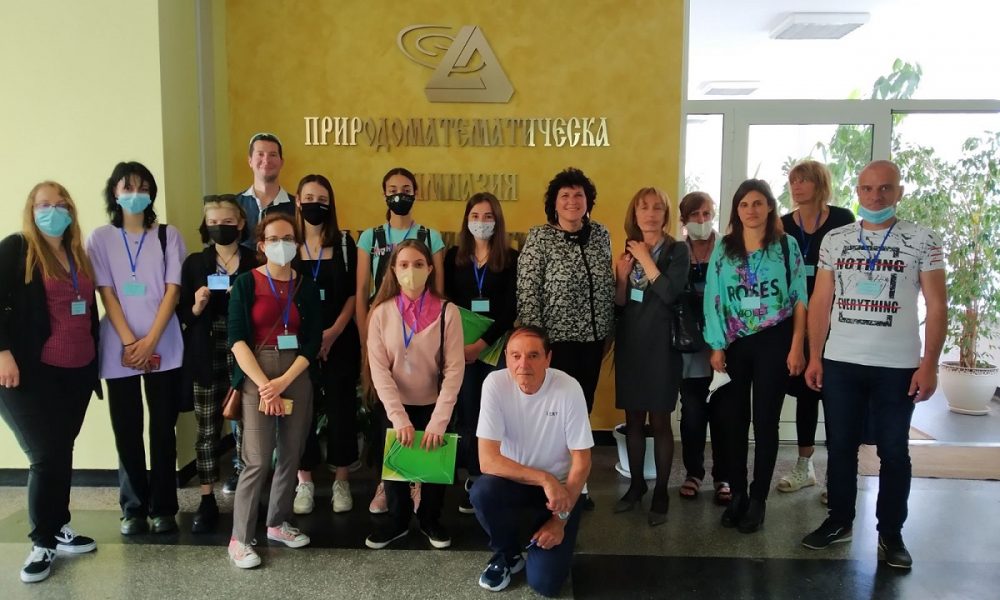 Нови кабинети по природни науки в ПМГ Габрово Gabrovo News