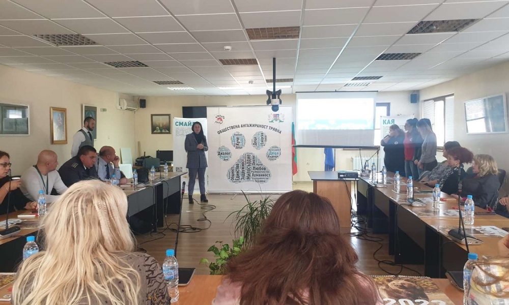 Община Трявна и Четири лапи представиха проекта им за борба с популация на бездомни животни